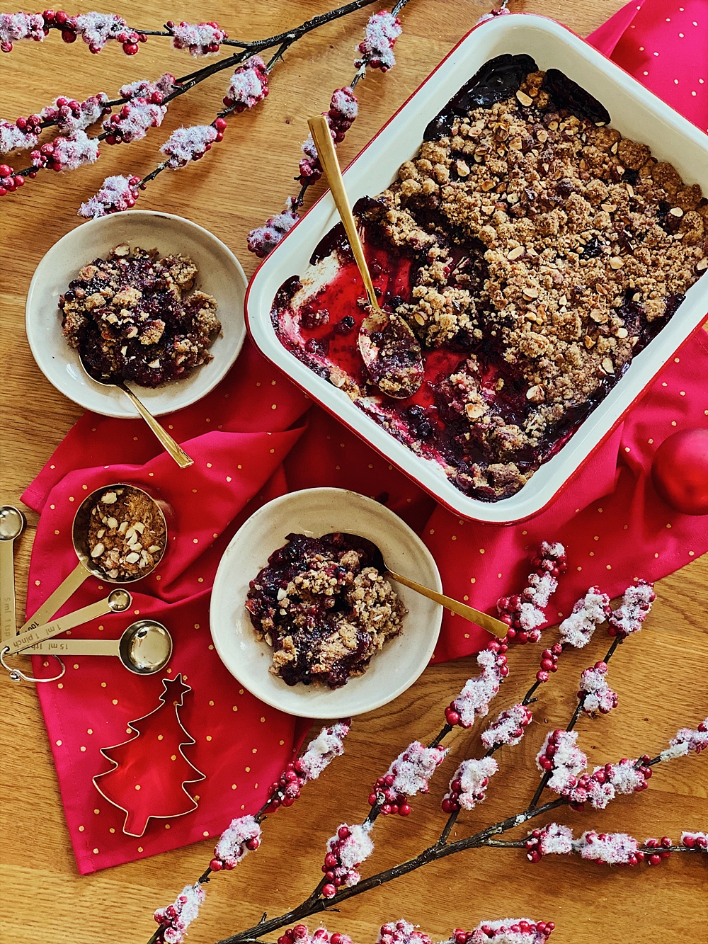 Christmas Crumble - Fashion Kitchen